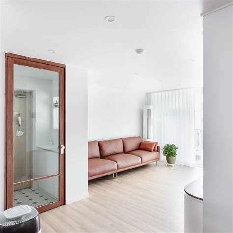 햇빛의 포근함이 집안가득 드리우는 화이트우드 인테리어 라이프스타일 슈퍼앱 오늘의집