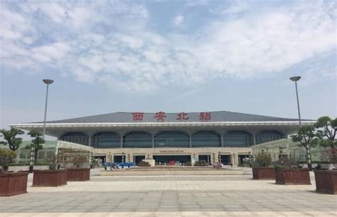 西安高铁站正门 西安北站 高铁 大山谷图库