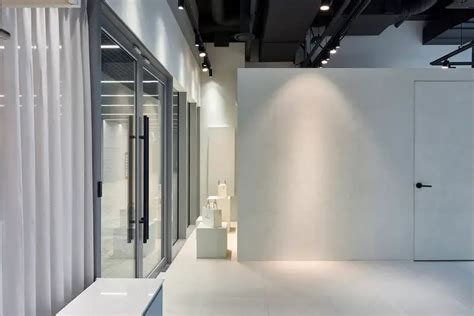 모던하고 고급스러운 30평 갤러리카페 인테리어 강남구 신사동