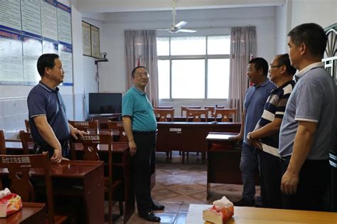 我院院长周展明到坭陂镇理中村调研软弱涣散村党组织整顿工作澎湃号·政务澎湃新闻 The Paper
