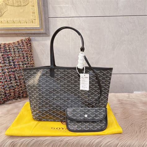 Сумка на плечо Goyard - купить с доставкой по выгодным ценам в интернет ...