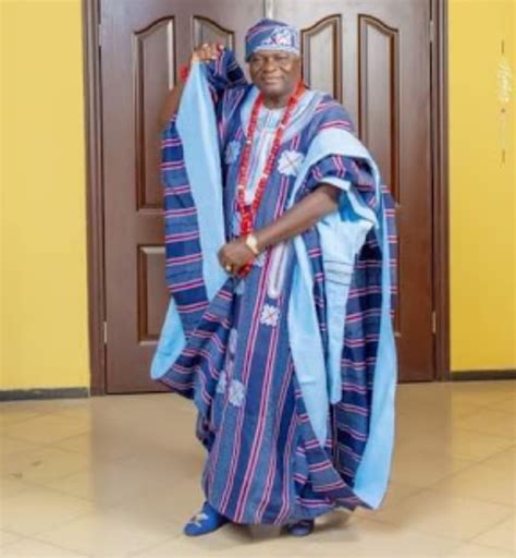 Olagunsoye Oyinlola Celebrating The Wise Prince At 70 By Adebayo