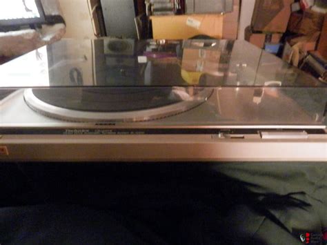 Technics SL Q200 Direct Drive Quartz Automatic Turntable Photo 3004755 US Audio Mart
