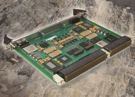 OpenVPX Multiprocessing DSP Module Hosts 4th Generation Intel C