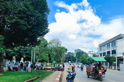 လားရှိုးမြို့တွင် ယာဉ်စည်းကမ်း၊ လမ်းစည်းကမ်းလိုက်နာမှုမရှိပဲ ယာဉ်မောင