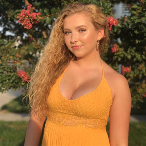 Ig Babe With Big Tits Pic