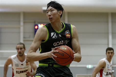 名嘴曝nba球队打听周琦！澳洲联赛表现引关注，已成球队绝对主力