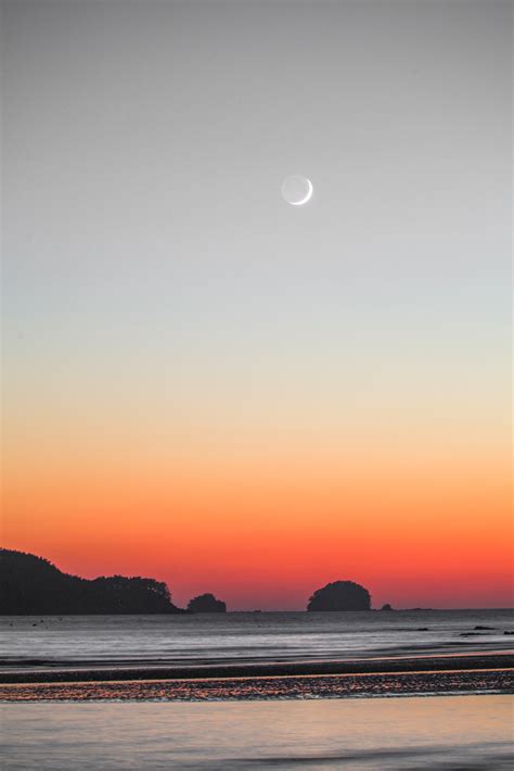 진욱 아주작은사진전시회 바다의채색 내게그해가장아름다웠던 우리나라숨은바다의비경 내마음에너를담아 개정판 출판기념 우리나라 숨은 바다의 비경 그해 내게 가장