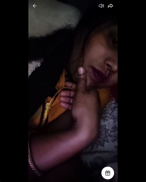 Singh Neha Singh Tango Model Aunty In Naughty Fingering Showing Part