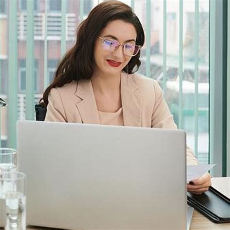 10 Multitasking Interview Questions And How To Answer Them Careerbeeps