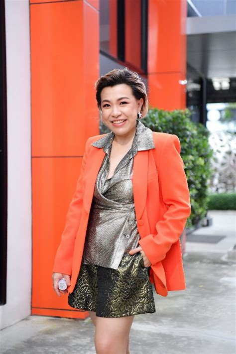 ครูหลี่เจิน” ยอมรับกดดันควบสองตำแหน่ง ผู้กำกับ มาสเตอร์” ในรายการ “ฮอต ยัง สตาร์ อันบ๊อกซ์ ”