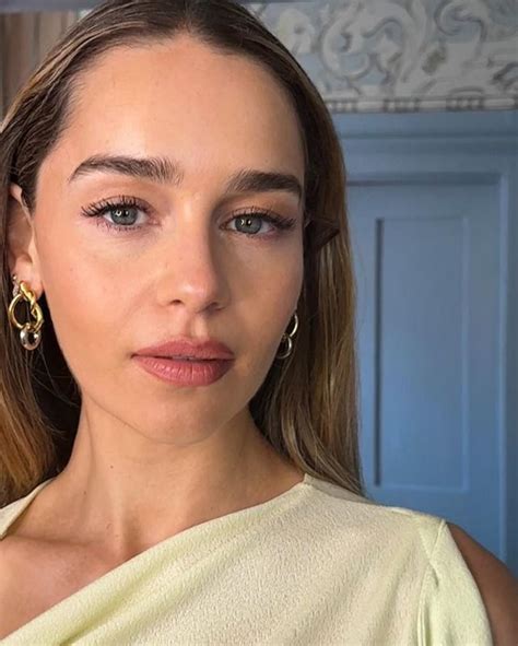 Emilia Clarke Artofit