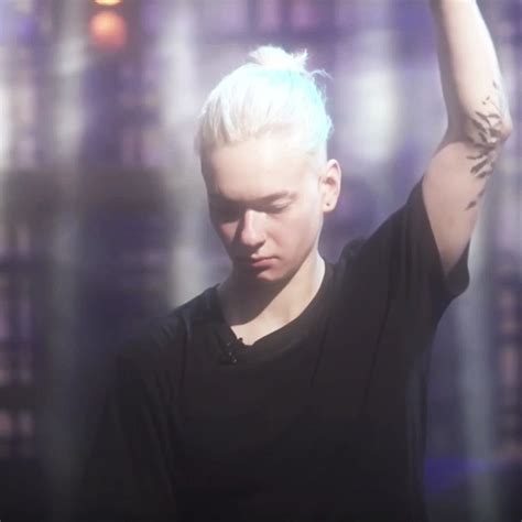 Ава с Кирой Медведевой пацанки 7 Сумасшедшие девушки Подростковые пары Фанатка