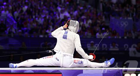 다리찢기도 금메달 감 뉴스1