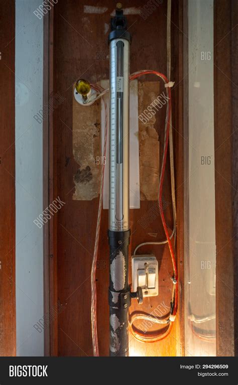 Mercury Barometer Unit Of Measurement At Neida Tracy Blog