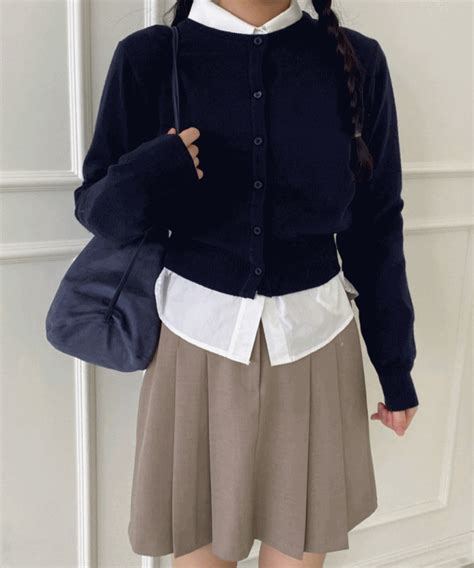 하트단추 라운드넥 크롭 니트 기본 가을 가디건 에이블리