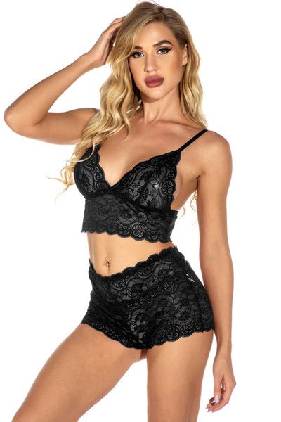 Plus Size Bridal Lingerie