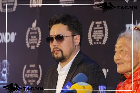 Сүнснээс “шар үсээ бостол” айдаг С Болд Эрдэнэ гавьяат ТАС МН