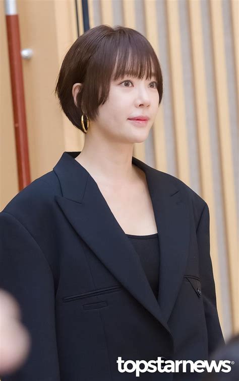황정음 이영돈과 이혼 후 다시 핑크빛농구선수 누구 리부트 유혜지 기자 톱스타뉴스