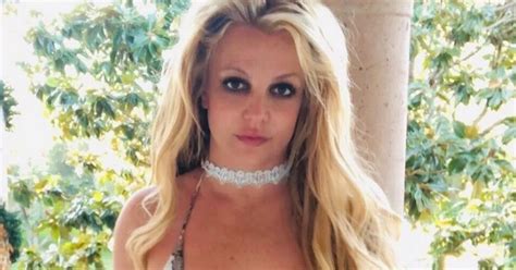 Britney Spears Curves Threaten To Escape Bikini As She Flaunts Flexibility Daily Star