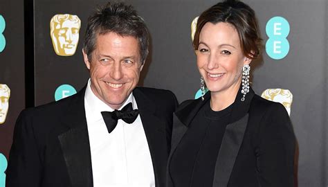 Anna Eberstein Väntar Barn Igen Visar Upp Gravid Magen