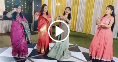 ४ ताईचा सुंदर डान्स बघा Crazy Marathi