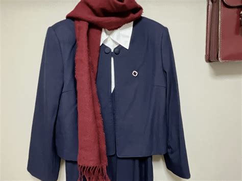 制服市場 熊本県 熊本信愛女学院 冬服セット 指定カバン校章スカーフ付き