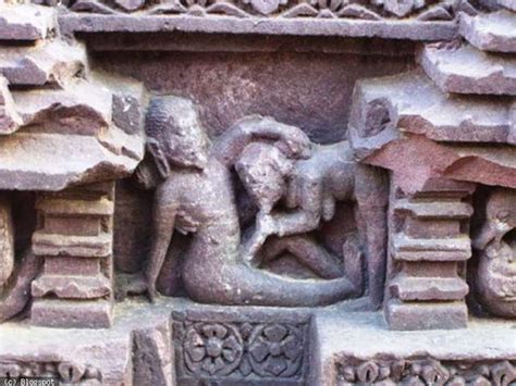 सिर्फ़ खजुराहो ही नहीं देश के ये 12 मंदिर साबित करते हैं कि Sex को लेकर हमारे पूर्वज कितने सहज