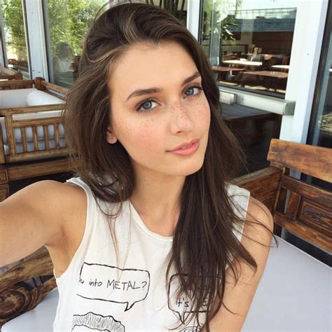 Jessica Clements Pic