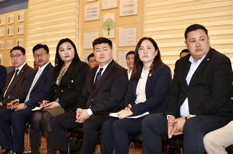 Л Оюун Эрдэнэ “Гэр хорооллын сэргэлт” дунд хугацааны хөтөлбөр хэрэгжүүлнэ