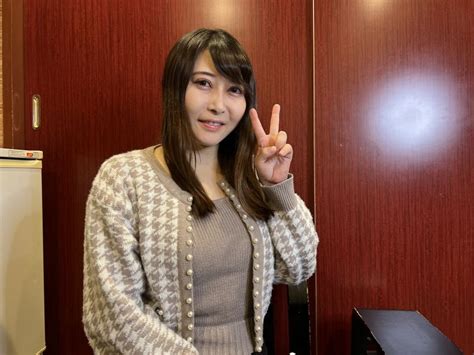 Gcolle 家宝レベルの超可愛い子の着替え盗撮でおっぱいまで丸見え！9日分の盗撮パンチラ ねんいち38