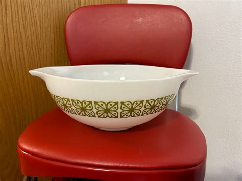 Vintage Pyrex 444 Verde Green Square Flower Cinderella 4 Quart Nesting Bowl Etsy