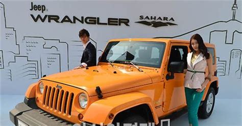 포토 크라이슬러 랭글러 사하라 출시