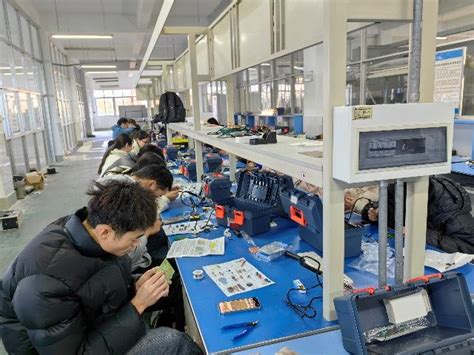 双促双融工程：校首届电子器件制作大赛成功举办 合肥师范学院电子信息与集成电路学院