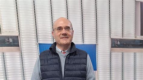 Mariano Mecerreyes Presenta Esta Tarde Su Libro El Eucalipto Rojo