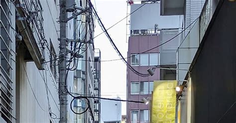 노란색으로 칠해진 오사카 홍등가성매매 호객 90 줄었다