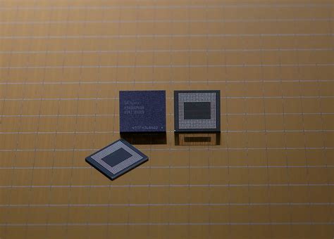 Sk Hynix Commences Mass Production Of 18gb Lpddr5 Ram Chips For Smartphones With 6 400mbps Speeds