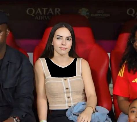 آیا این دختر نامزد لامین یامال است؟ عکس بارسانیوز