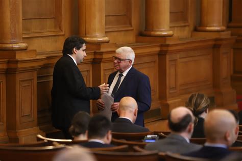 Божидар Божанов Кирил Ананиев Народно събрание