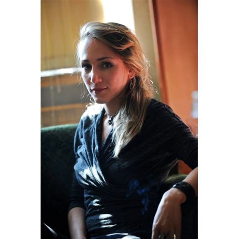 Внучката на Тодор Колев отваря второ кабаре