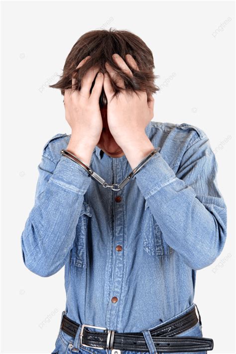 戴手銬的男子遮住臉 有罪的 入狱 逮捕png去背圖片素材免費下載，免摳圖設計圖案下載 Pngtree