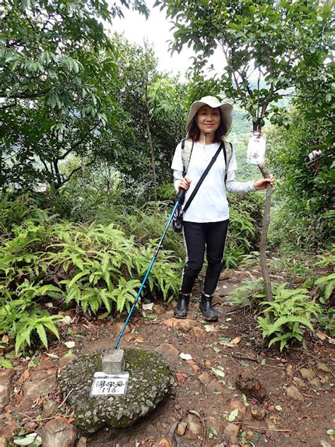 情人瀑布 硫磺谷 大砲岩 新北投山 磺溪山 260峰 湯守岩 丹鳳山 軍艦岩 令人讚嘆的壯觀美景 健行筆記