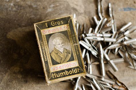 90 Free Quill Pen And Quill Images Pixabay