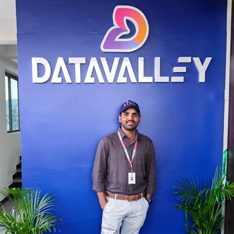 kadimella narasimha raju digital marketing manager datavalley ai linkedin