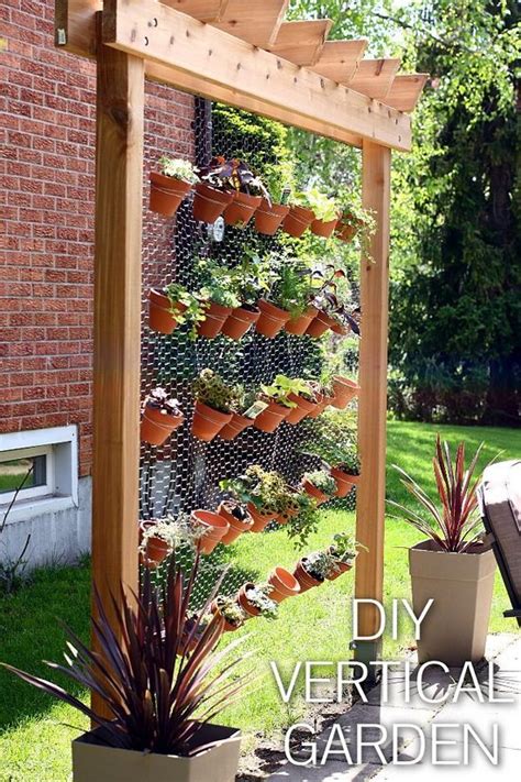 Absolutely Amazing DIY Chicken Wire Projects For The Garden Balcony Garden Web