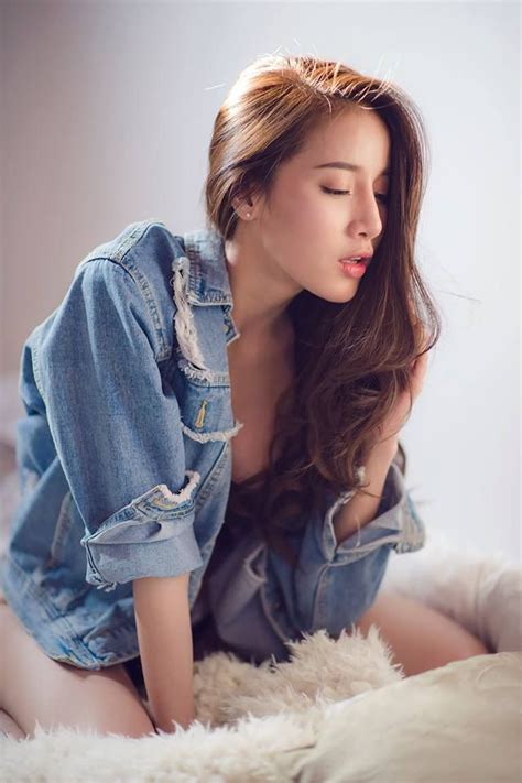 Pin on 女性時尚TH Pichana