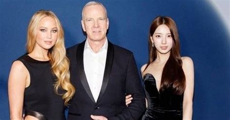 수지 제니퍼 로렌스 옆에서…꿀리지 않는 미모