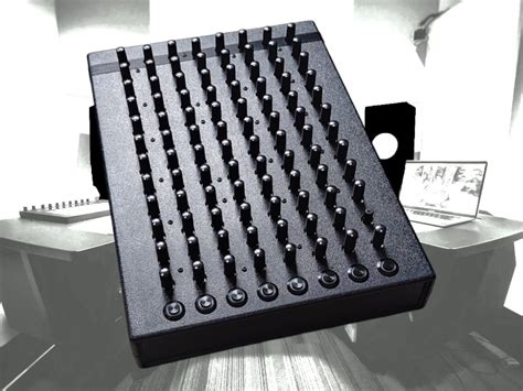 Midi Controller Bb Xl 8 Led Arcade Buttons 96 Potentiometers Din Midi And Usb Midi Out Midi Controller Bb Xl 8 Led Arcade Buttons 96 Potentiometers Din Midi And Usb Midi Out