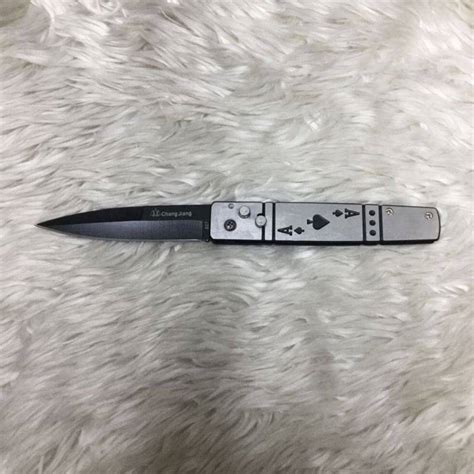 มีดพับ แบบ พกพา สะดวก น้ำหนัก เบา พร้อม ใช้งาน ขนาด 30cmเป็น เหล็ก แข็งแรง ทนทาน พร้อม ส่ง