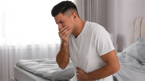 10 симптомов отравления у взрослых как проявляются симптомы пищевого отравления и что надо